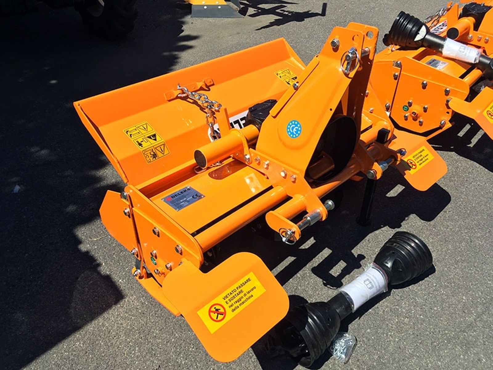 Rotovator léger DFL-115 pour tracteurs type Kubota, Iseki etc