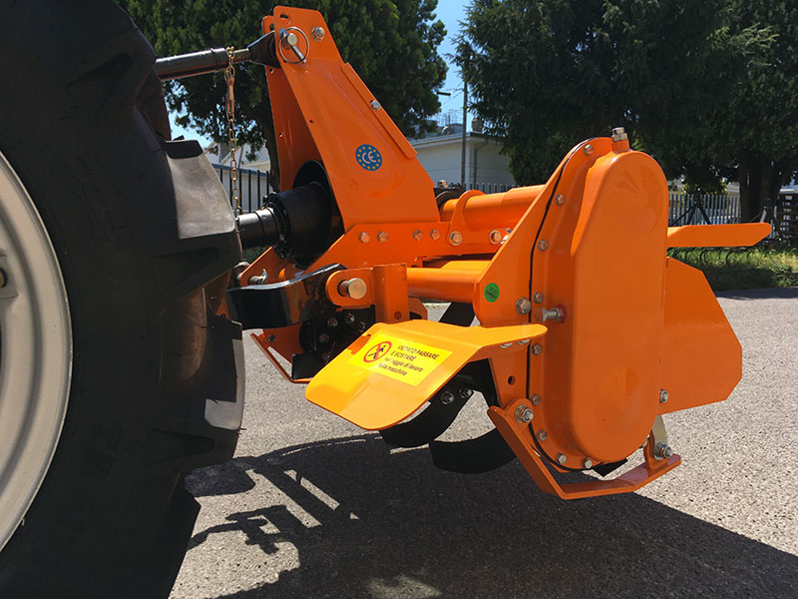 Rotovator déportable DFL-135 léger pour tracteurs type Solis, Yanmar etc